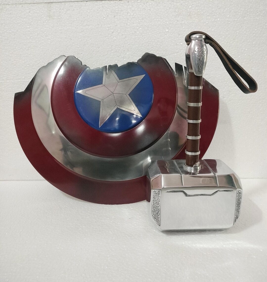 Captain America Broken Shield With Thor Hammer for Helloween Cosplay ...