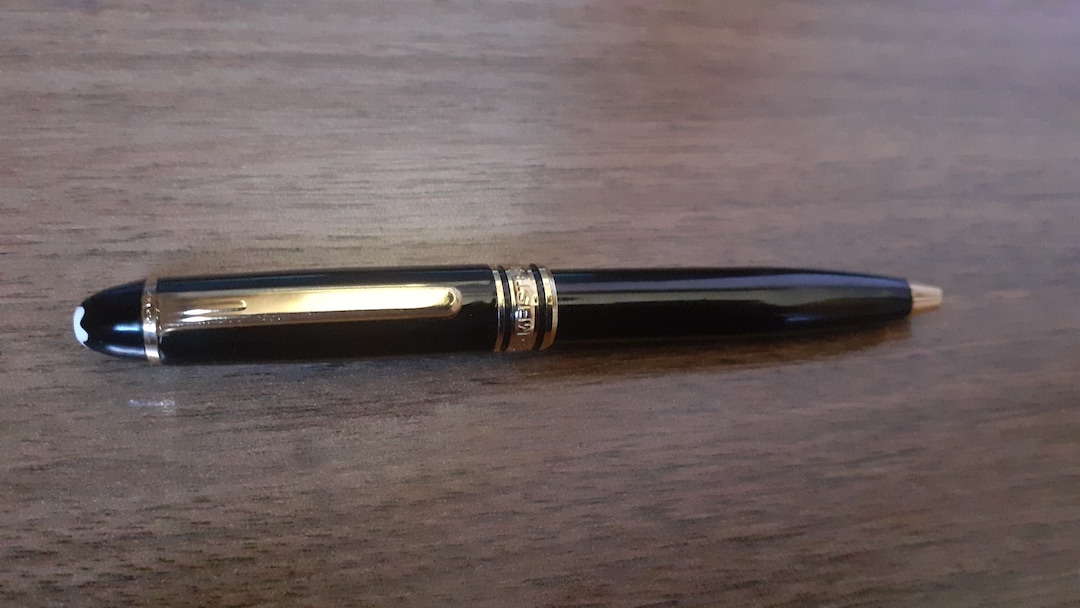 Mini Metal Ballpoint Pen Black With Gold Accents New German Schneider ...