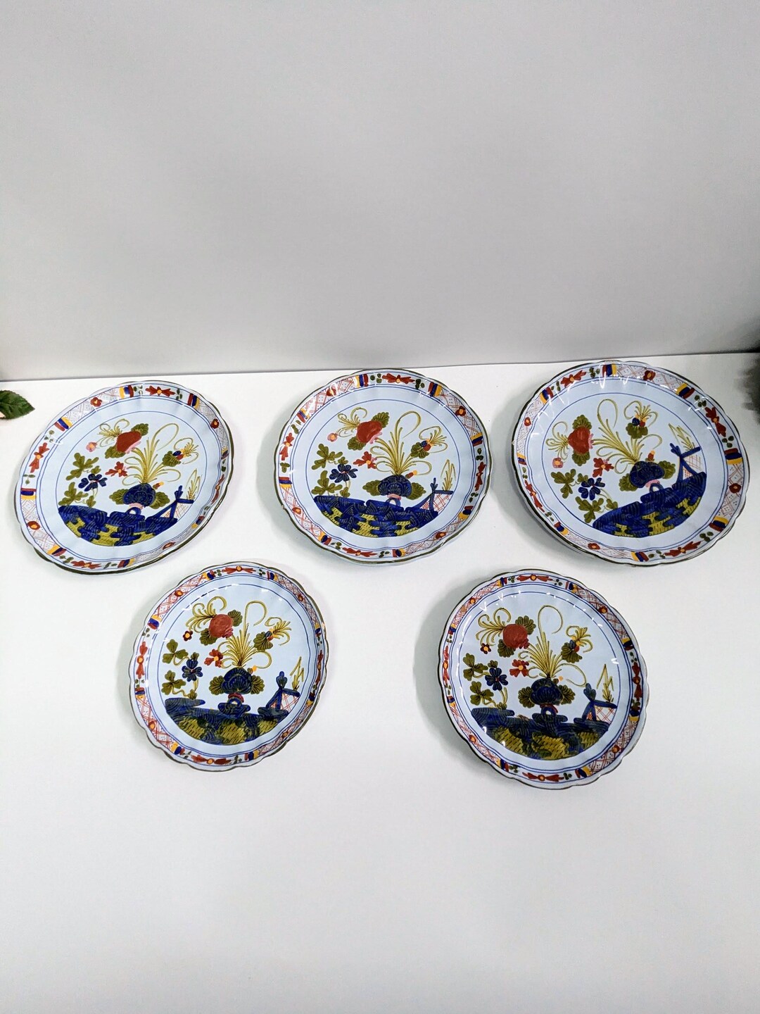 Vintage Italian Garofano Faenza Plates – Set of 5 – Hand Painted Blue ...