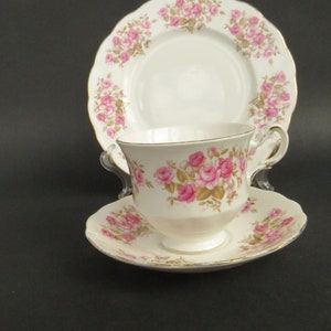 Queen Anne Rose Trio - Shabby Chic Home Decor - Etsy