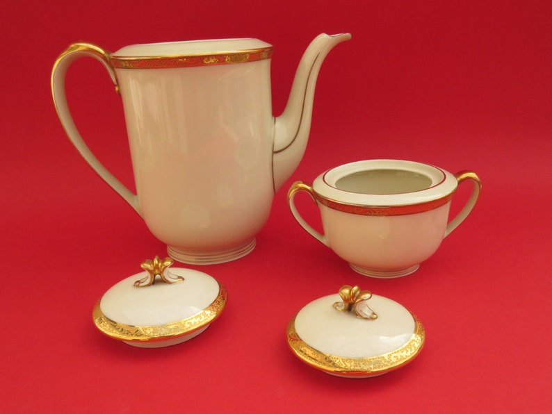 Hutschenreuther Hohenberg Porcelain Teapot and Sugar Bowl With Lid,gold ...