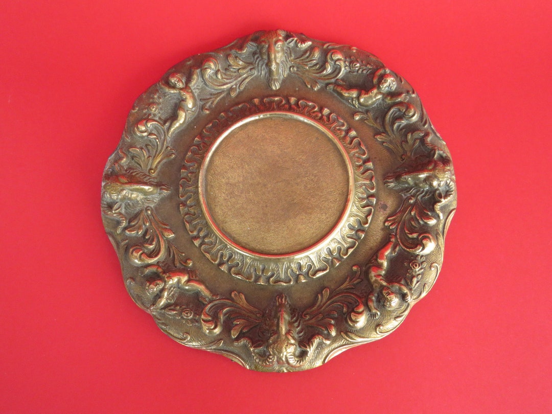 Antique Cherub and Goat Head Centerpiece With Delicate Leaf Accent - Etsy