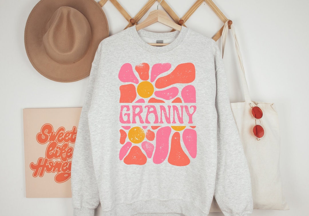 Retro Groovy Granny Sweatshirt New Grandma to Be Gift for Nanny Mother ...
