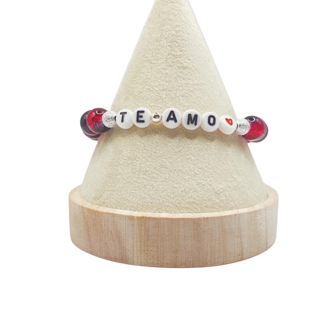 Te Amo Bracelet: Glass Bead Stretch Bracelet, Valentine's Gift - Etsy