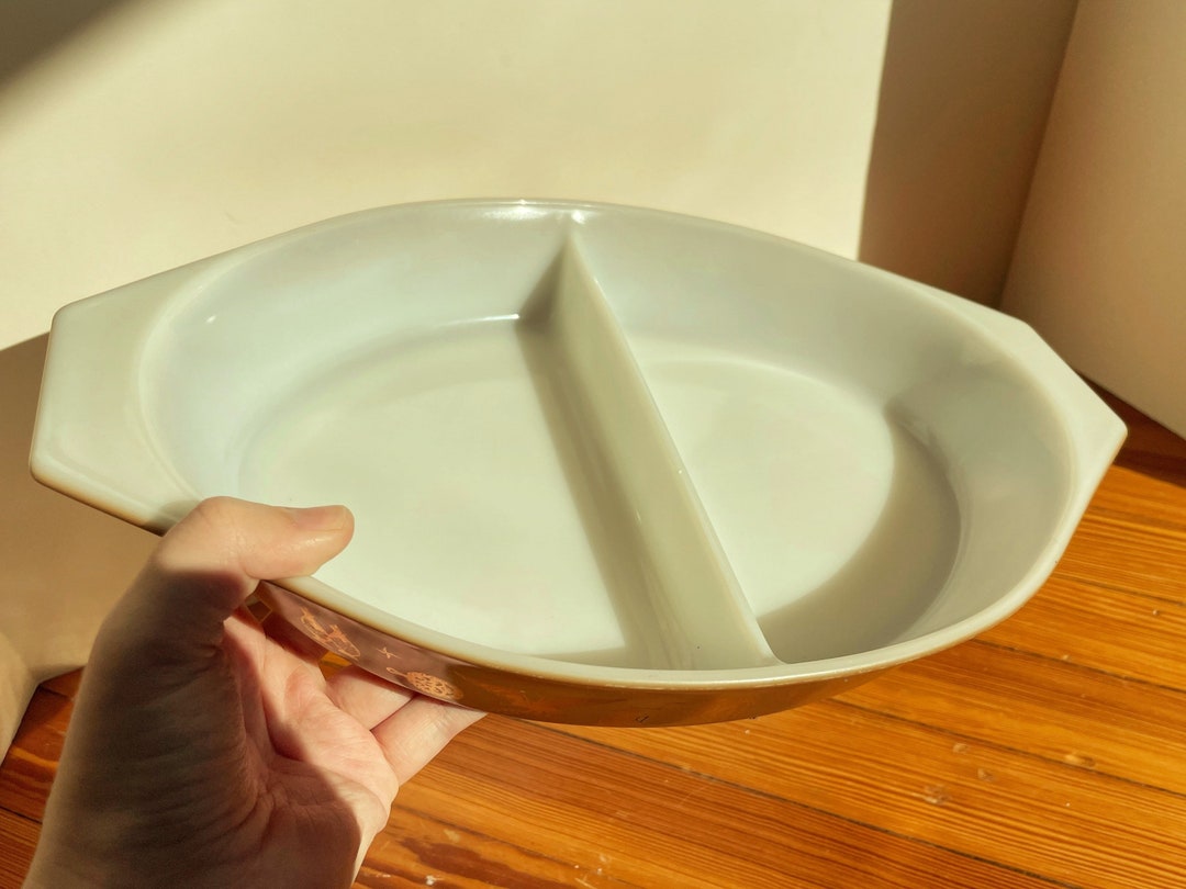 Vintage 1960s Early Americana Pyrex Tray - Etsy