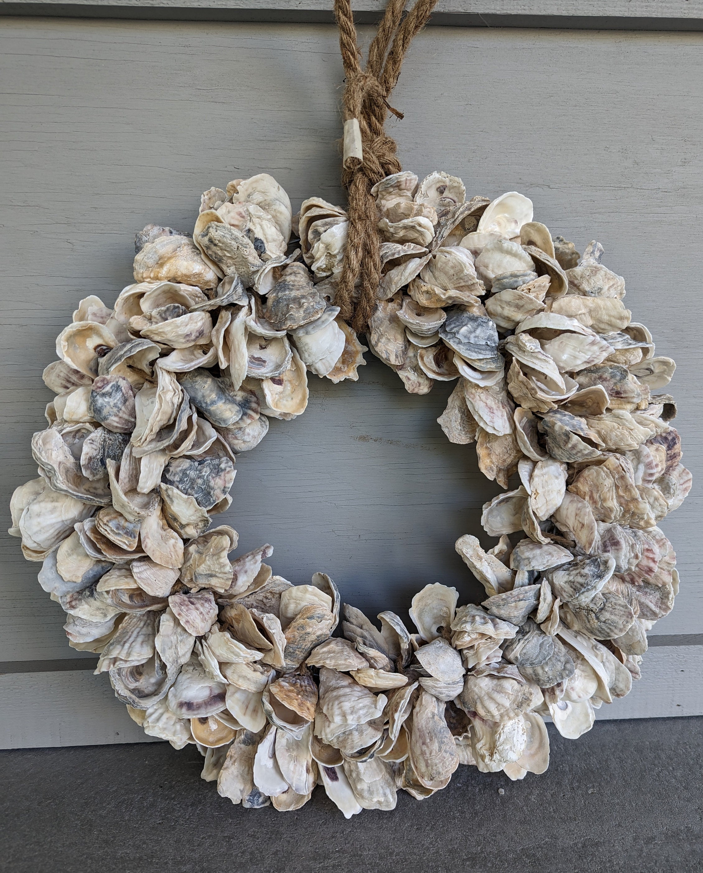 Oyster Shell Large Wreath 17x17 dense Pattern - Etsy