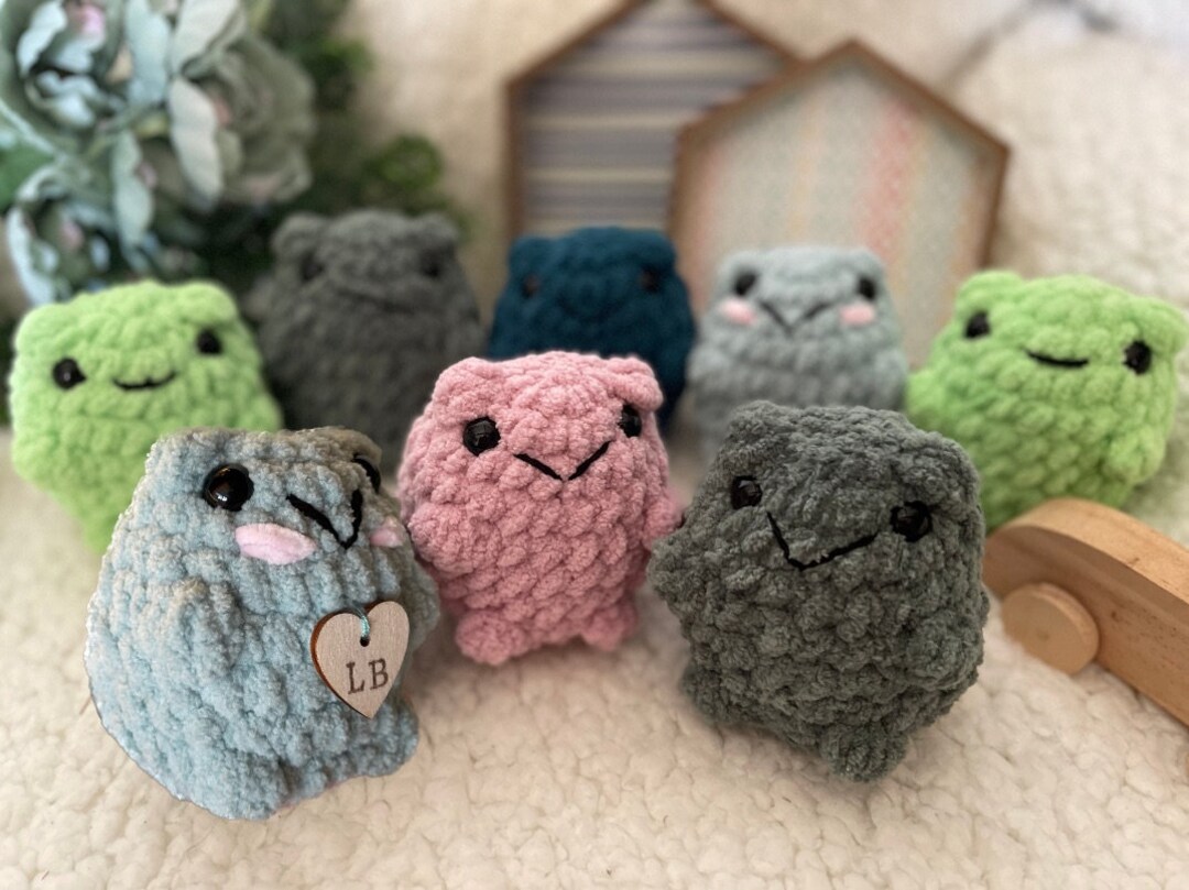 PERSONALIZED CUSTOM Crochet Frog Plush Cool Gift Idea Handmade Special ...