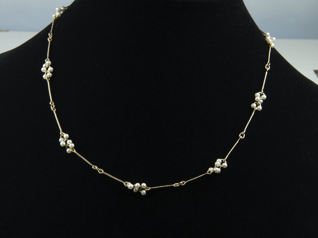Vintage Minimal Cute Yellow Gold Necklace With Clusters of White Pearls ...