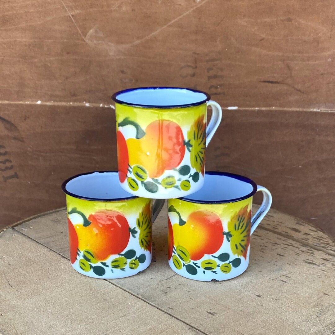 Set of 3 Vintage 1950s Enamelware With Fruit Pattern Colorful Fruit ...