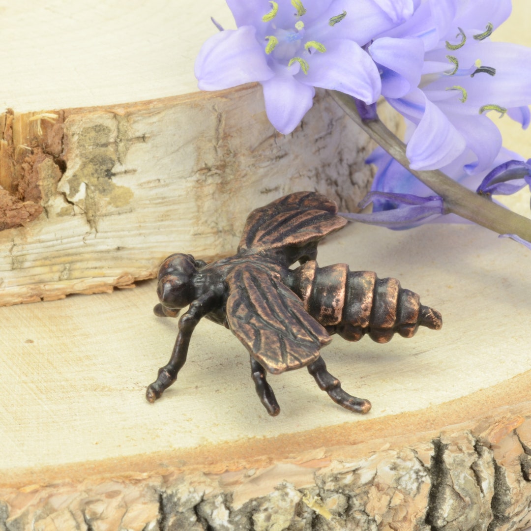 Bronze Honey Bee Sculpture: Foundry Cast Bonsai Ornament - Etsy