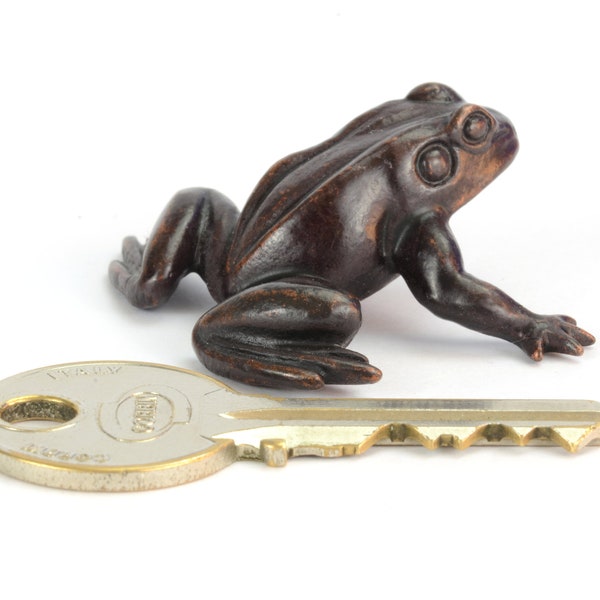 Metal Frog Figurine - Etsy