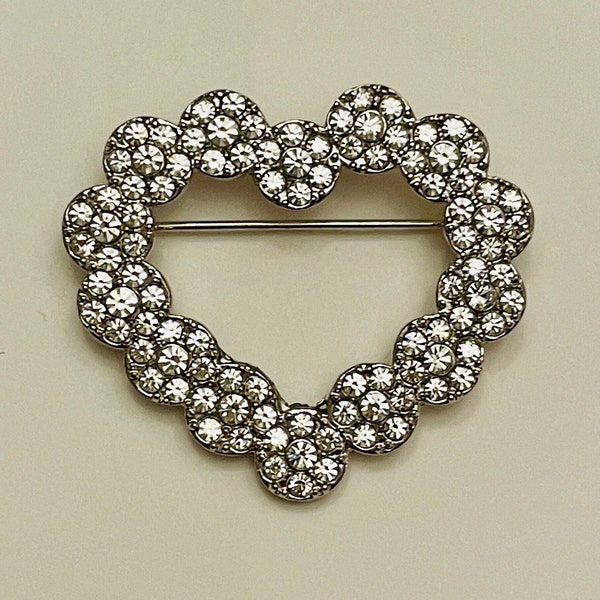 Heart Brooch - Etsy