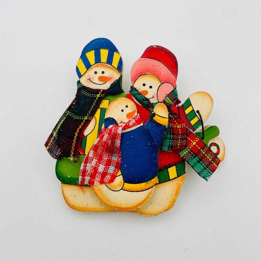 Snowman Brooch Snowman Family Folk Art Snowman Pin Christmas Lapel Pin ...
