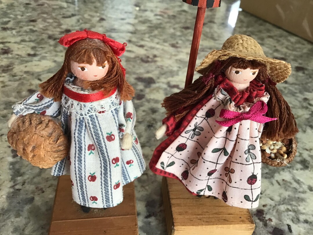 Vintage Handmade, Signed Clothespin Dolls - Etsy