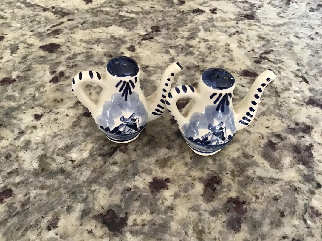 Blue Delft Coffee Pot Salt and Pepper Shakers - Etsy