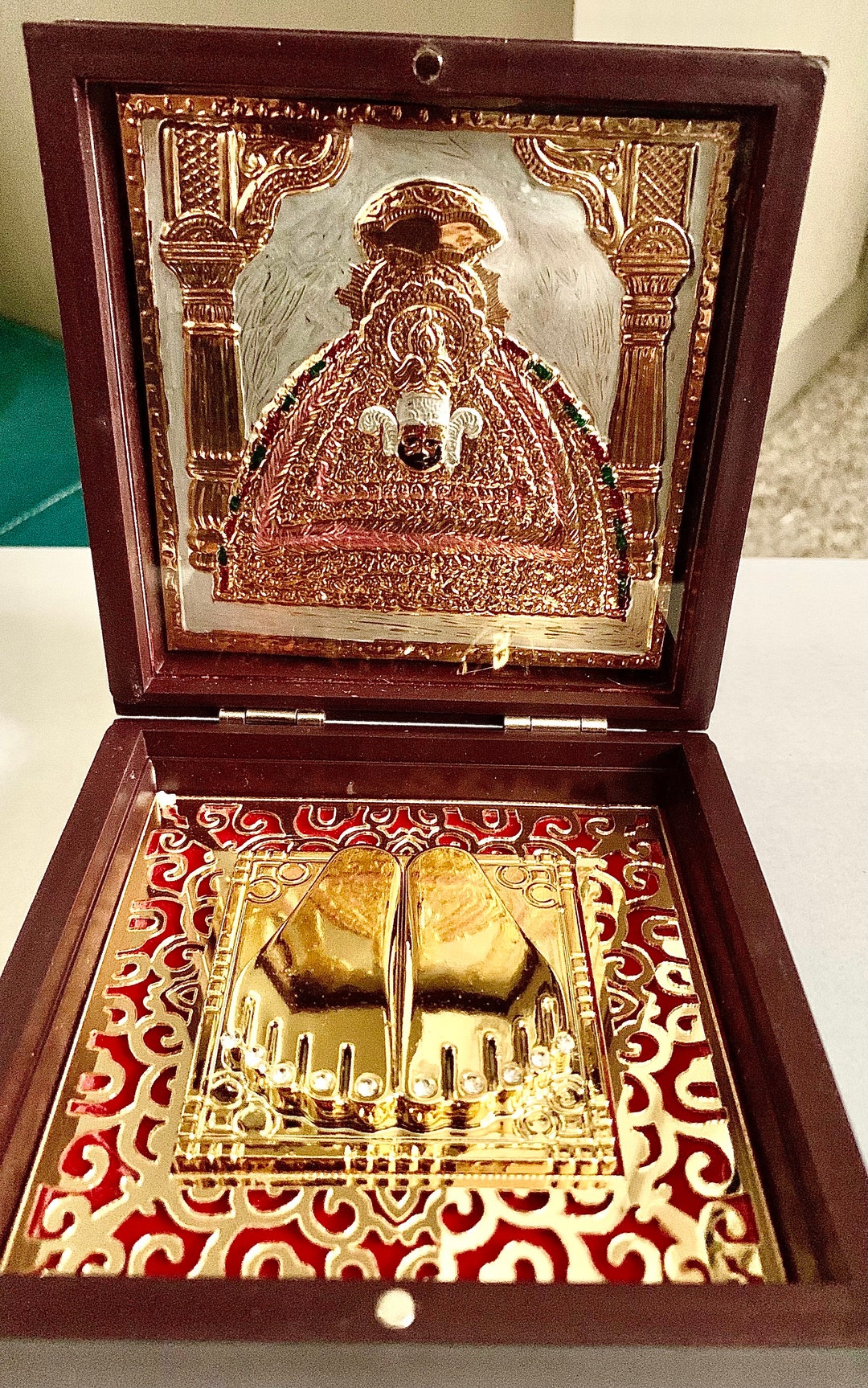Jai Shree Shyam- Gold Plated- Charan Paduka and Picture- in a Box ...