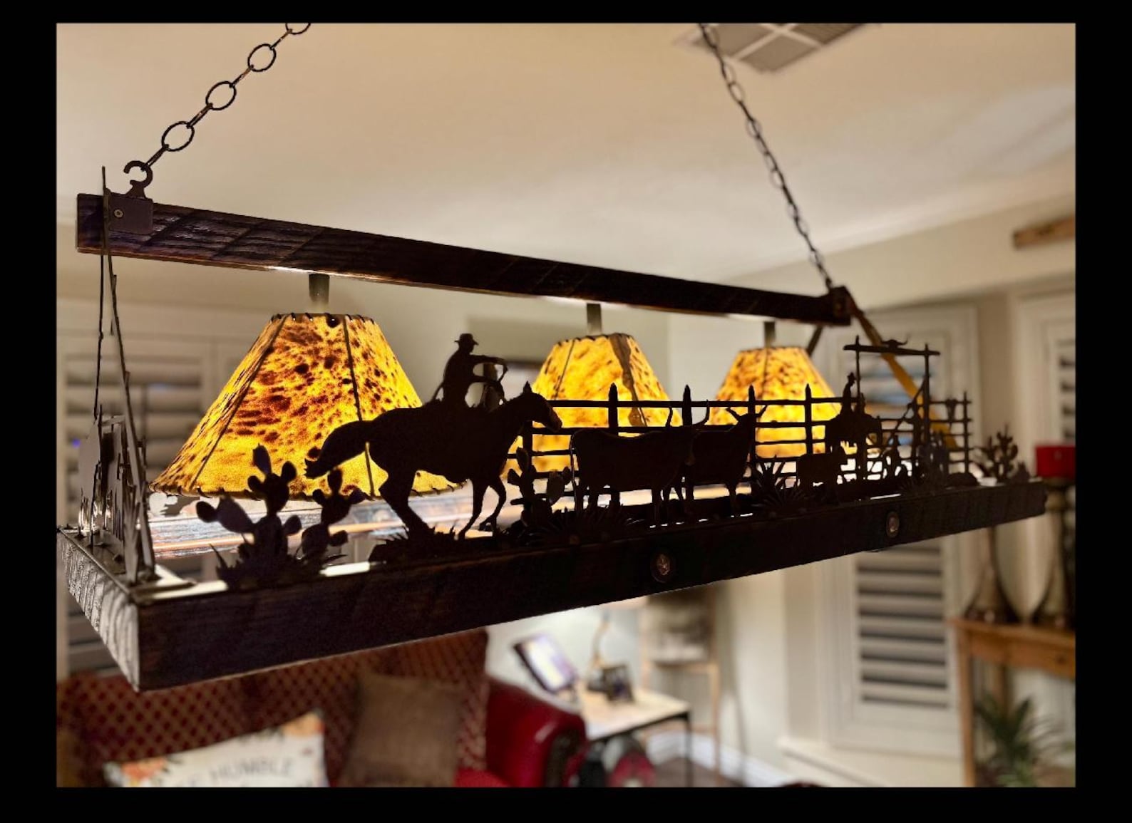 Rustic Western Chandelier Reclaimed Barn Wood Sheepskin Shades ...