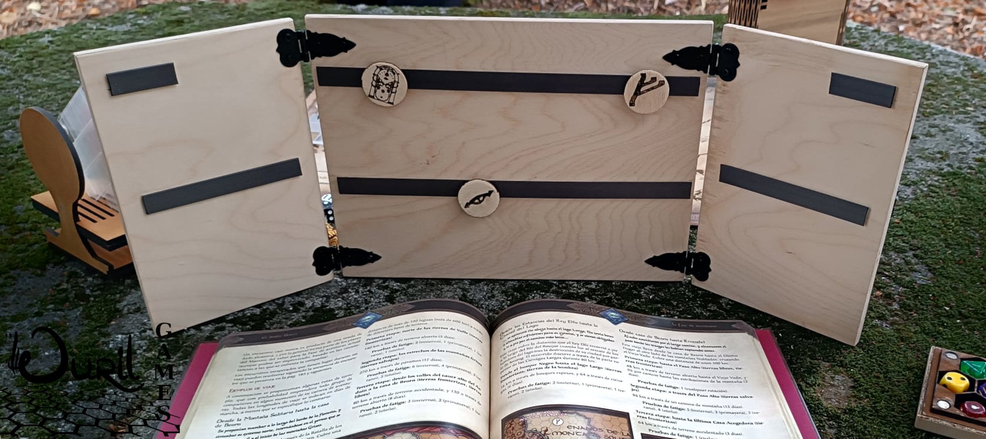 Master Screen Dnd, Wood Dungeon Master Screen, Custom Wood Dungeon ...