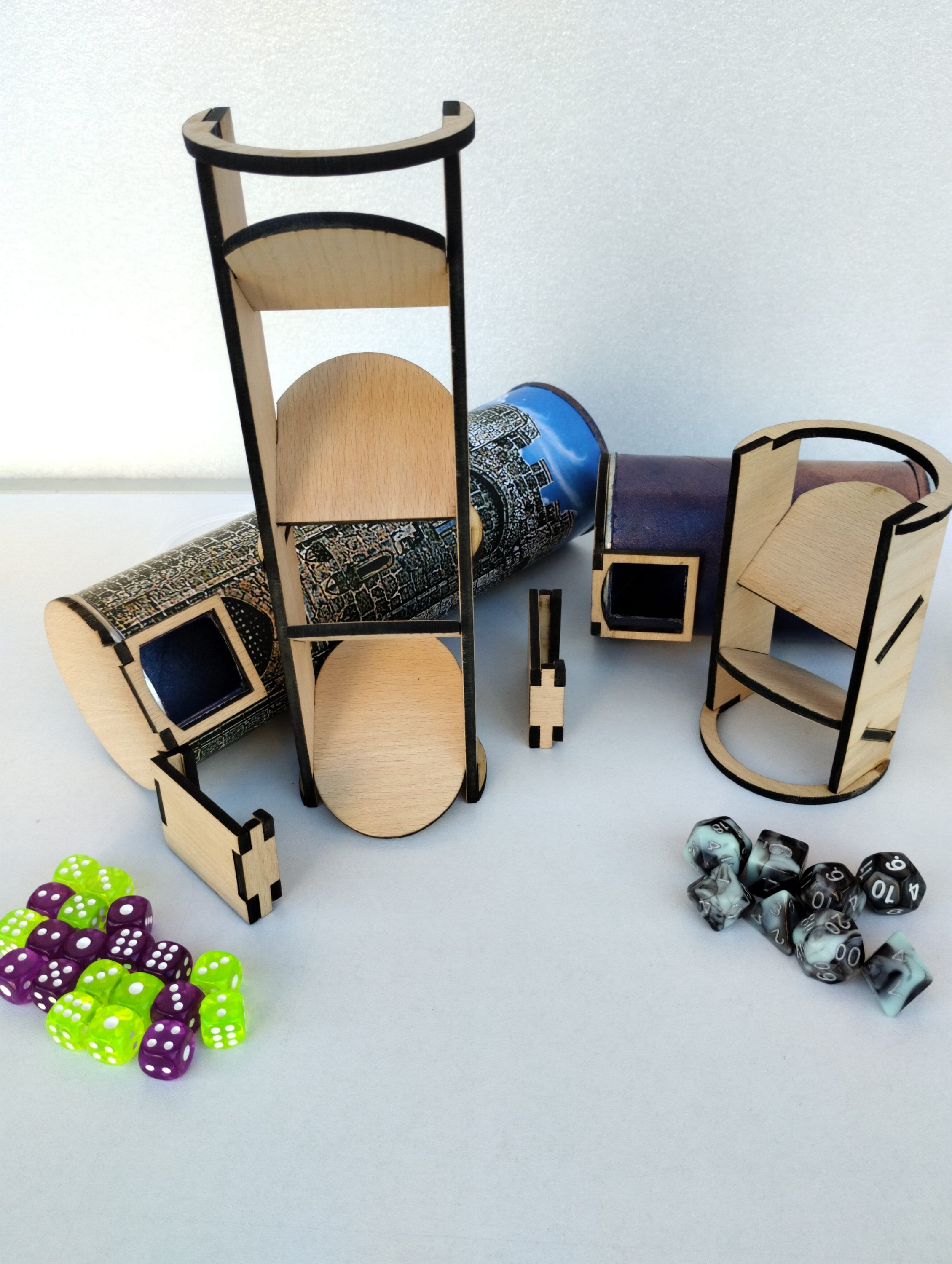 Inserto de madera para crear torre de dados, compatible con bote de ...