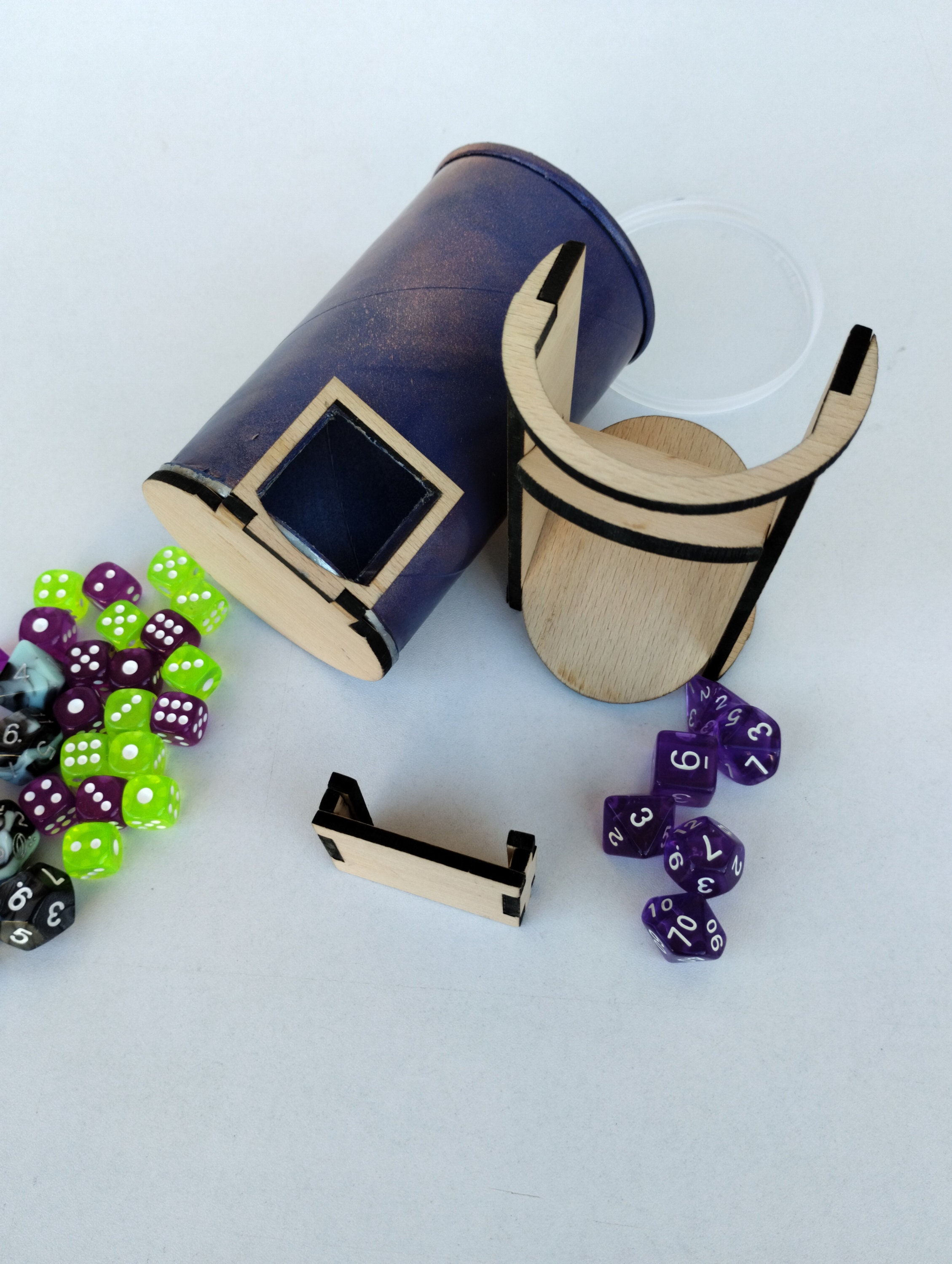 Inserto de madera para crear torre de dados, compatible con bote de ...