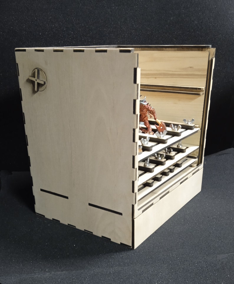 Box for Organization Exhibition, Storage and Transport of Miniatures ...