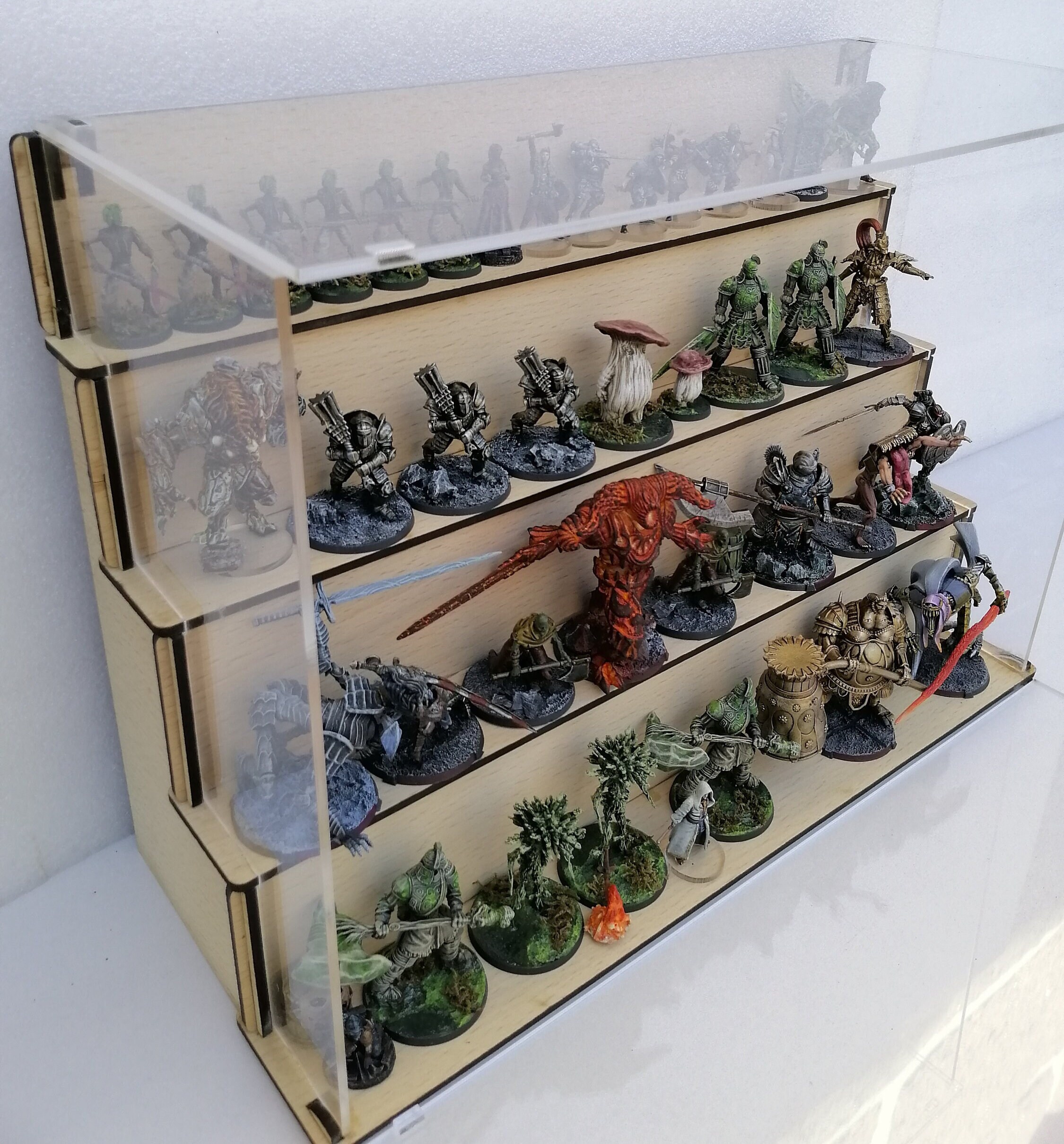 Tabletop Display for Miniatures. Display Case for Collectors. Figures ...