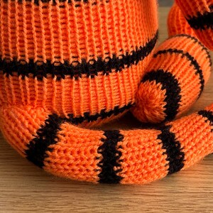 Tiger Large Pattern Addi 22/46 & Sentro 22/48 Circular Knitting Machine ...