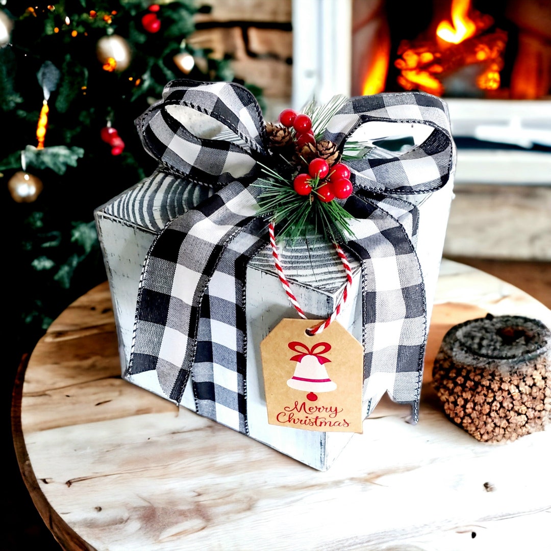 Wood Christmas Decor Indoor Rustic Modern Farmhouse Christmas Present ...