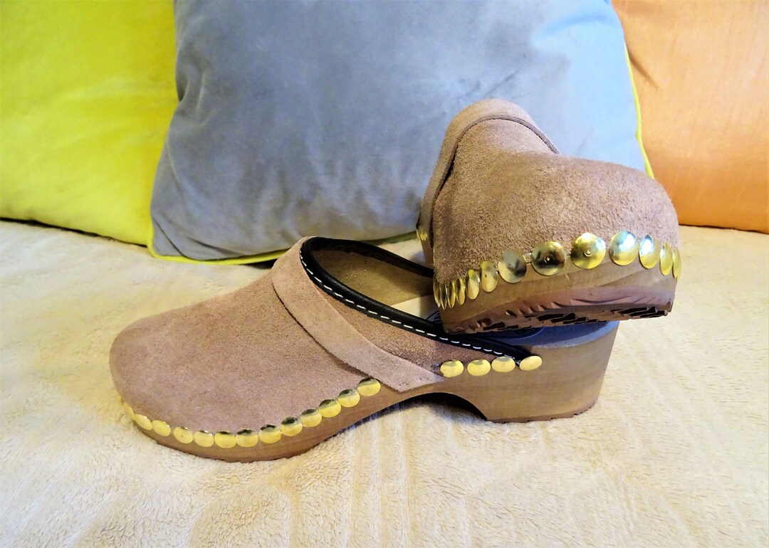BEIGE Velour Leather SUEDE Clogs Classic Decorative Push Pins - Etsy