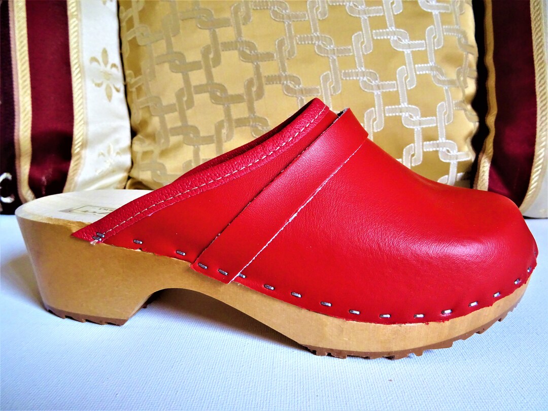 Wide D / RED Size EU 41 Swedish Style / Leather Wooden Clogs / Handmade ...