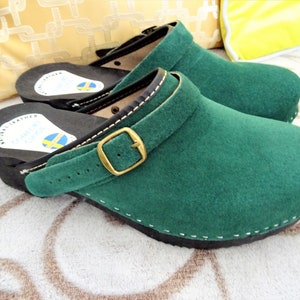 Wide D / Size EU 42 New Suede Leather Clogs Green HUNTER Uni Sex With ...