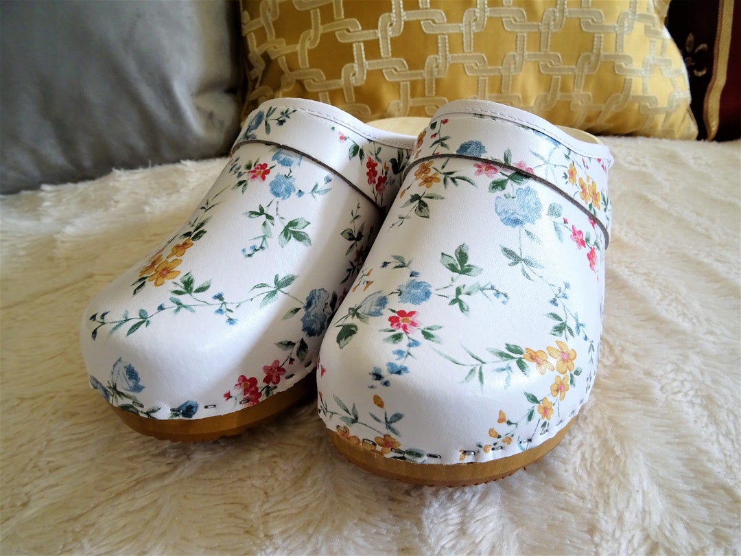 White and Flowers Leather Swedish Style / Clogs Classic Wood Handmade ...
