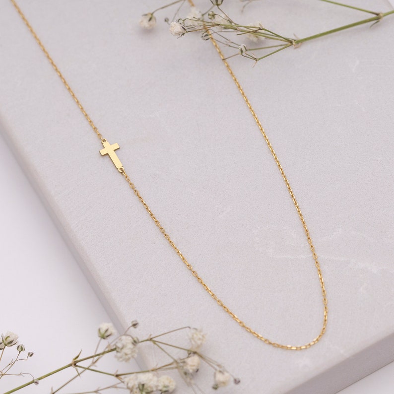 Minimalist Cross Necklace, 14K Gold Cross Necklace, Dainty Gold Cross ...