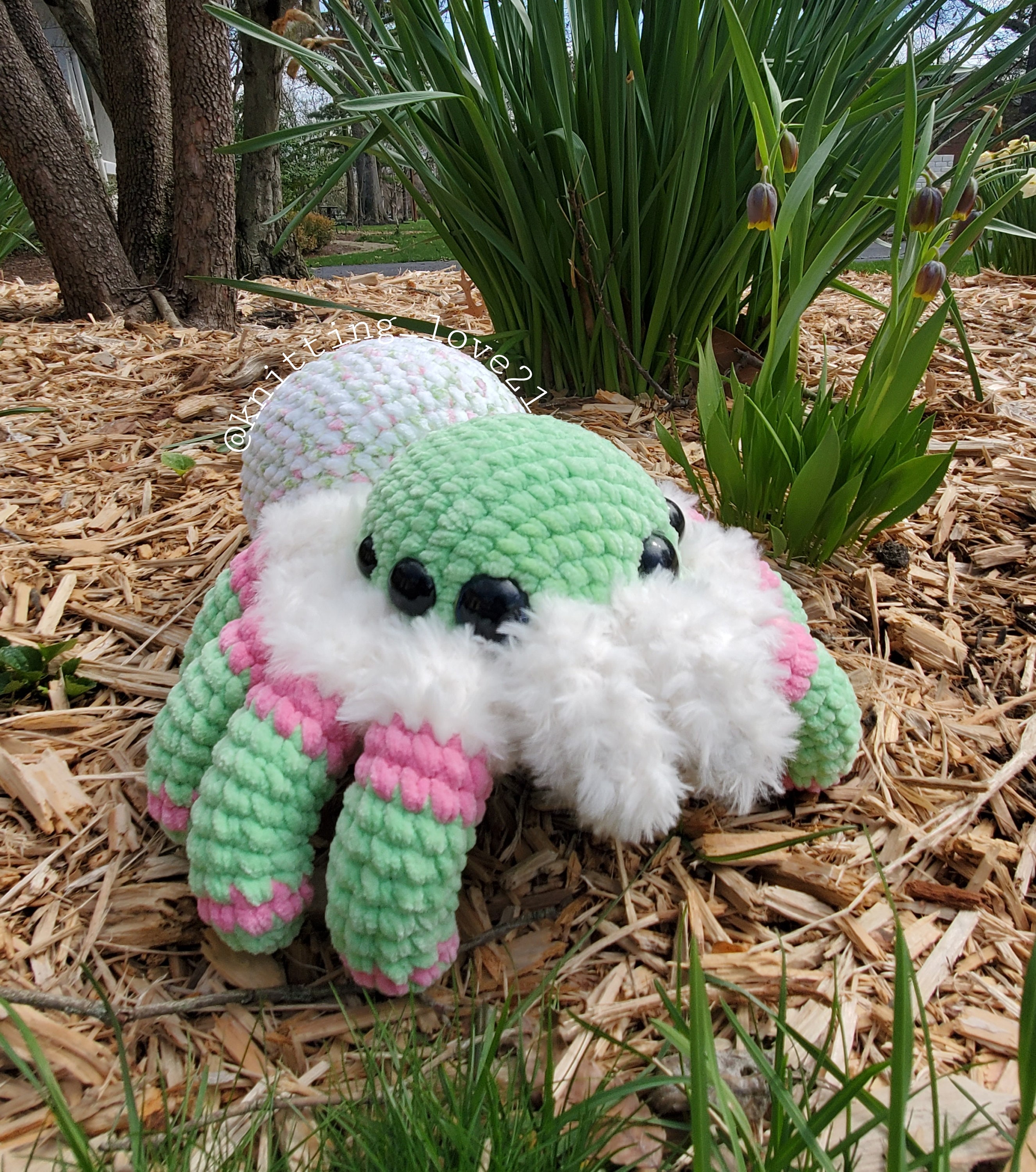 Flora the Spider Pattern - Etsy