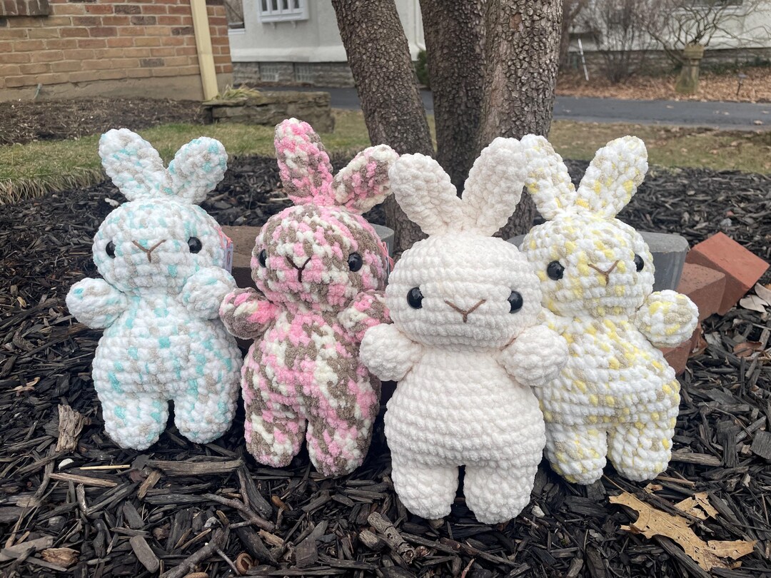 Blossom the Bunny Crochet Pattern - Etsy