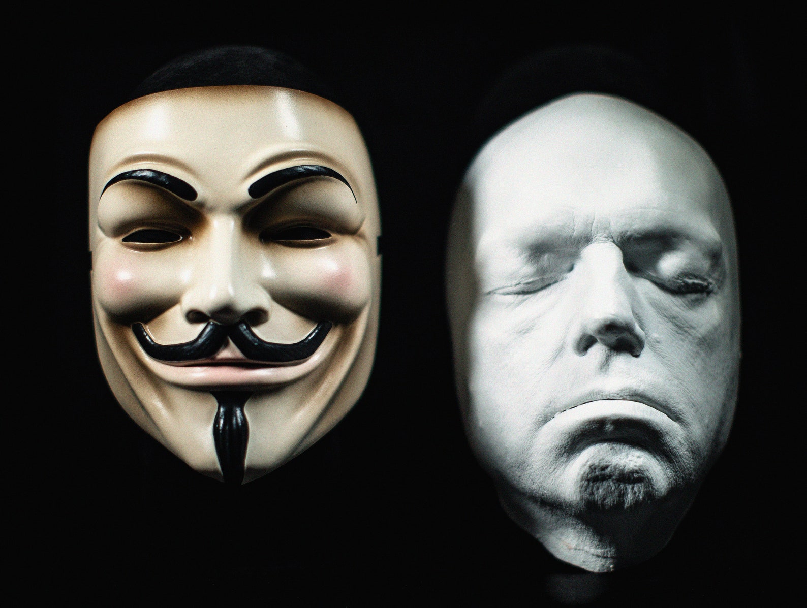 V for Vendetta Crowd Scene Mask Replica Created From Screen Used Mask ...