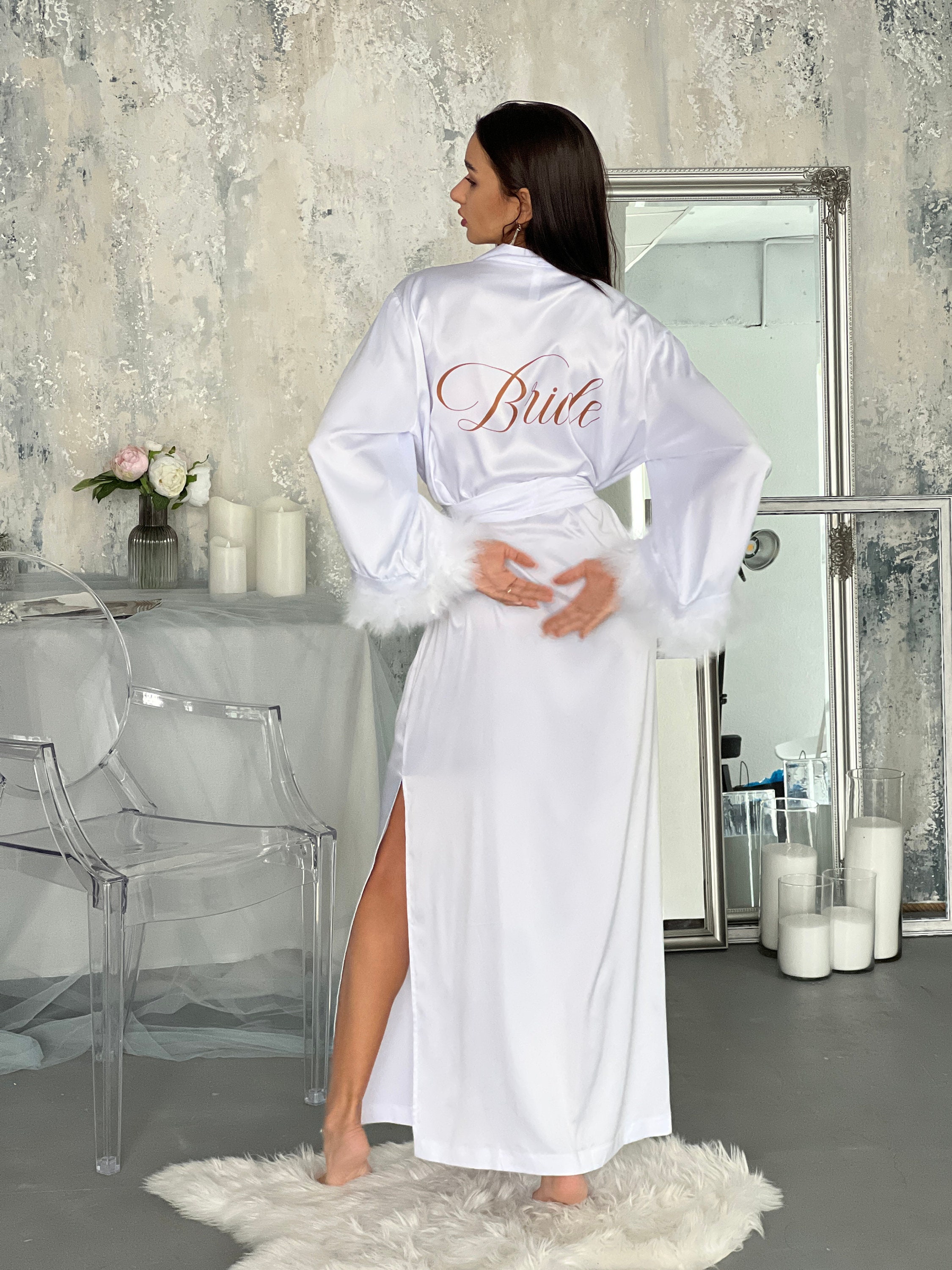 White Bridal Fur Lined Robe With Silk Nightgown for Wedding - Etsy