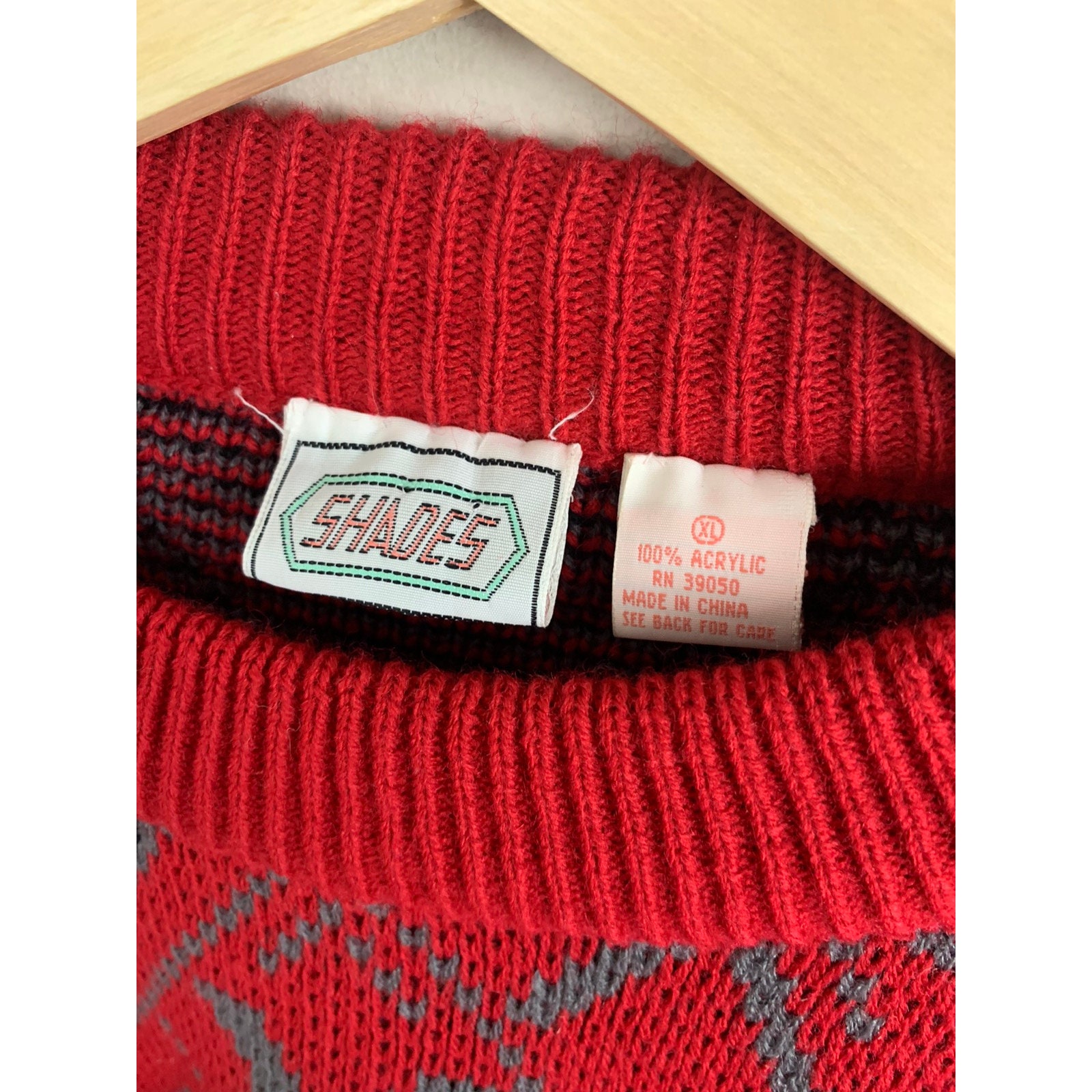 Vintage Red Diamond Knit Sweater 2000s Y2k 90s 80s Mens Womens Gift for ...