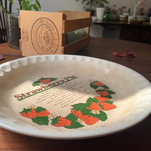 Vintage Ceramic Strawberry Pie Plate Recipe Dish - Etsy