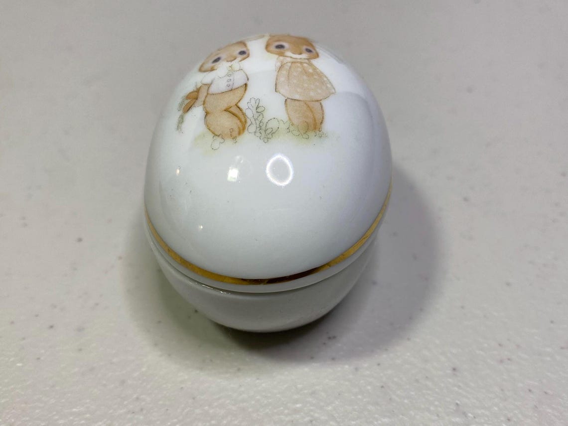 Vintage Jonathan & David Enesco Imports Ceramic Egg Made in Japan - Etsy