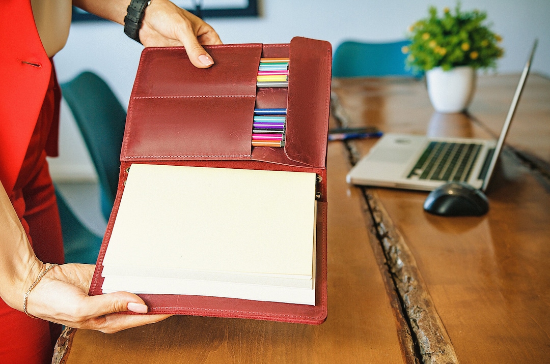 Custom Leather Sketchbook Cover, Leather Sketch Pad Cover, Personalized ...