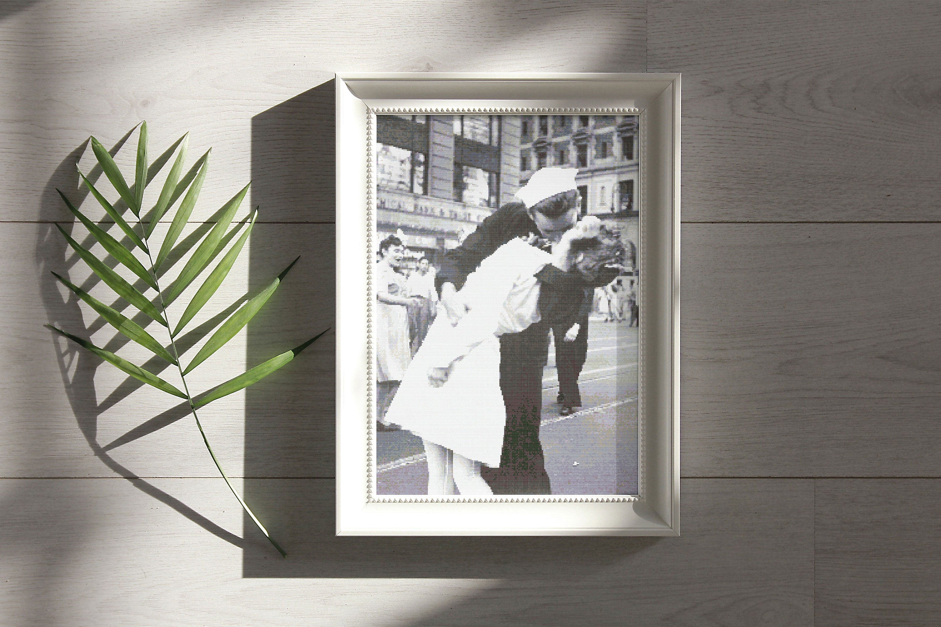 Kissing the War Goodbye, Cross Stitch Pattern, Famous Photograph, World ...