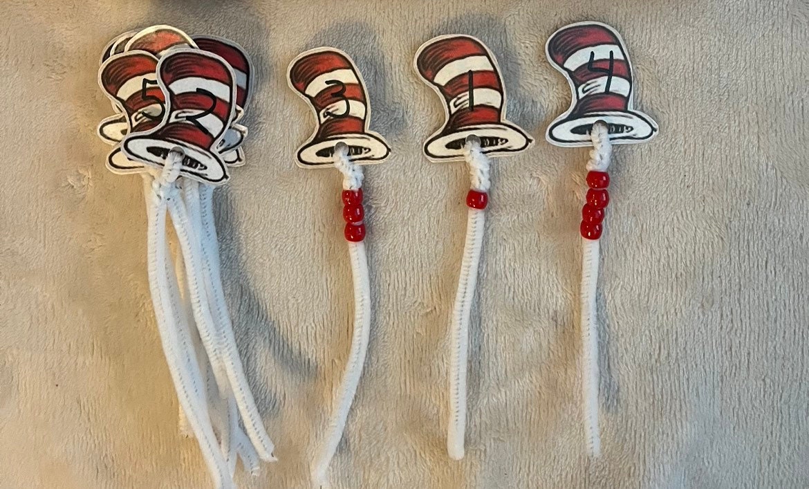 Dr Seuss Cat in the Hat Sensory Bin and Game - Etsy Canada