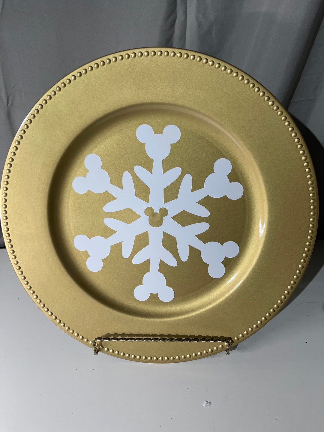 Disney Snowflake Mickey Plate-christmas Gold Charger - Etsy