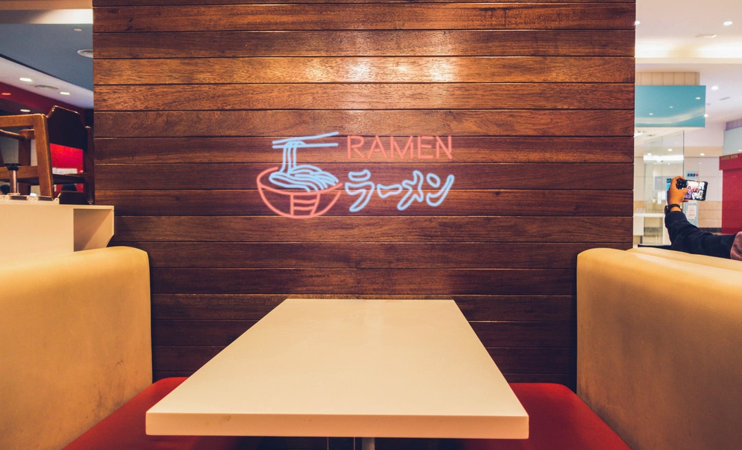Custom Ramen Decoration Led Neon Sign, Led Custom Neon Restaurants ...
