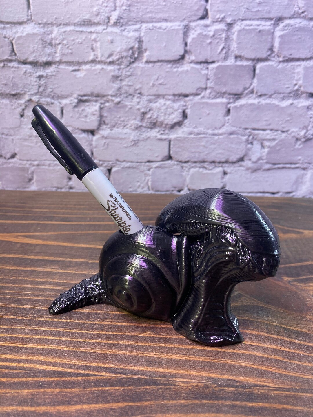 Alien Snail Pen Holder, Alien Xenomorph, Home Office, Desk Decor - Etsy
