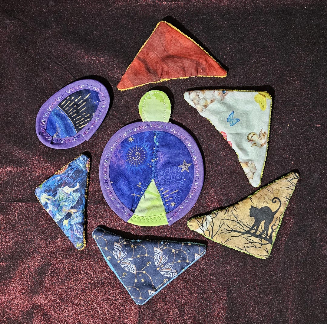 Decorative, Assorted Kitchen Scrub Pads, Bugs, Spooky, Mystic, Dragon ...