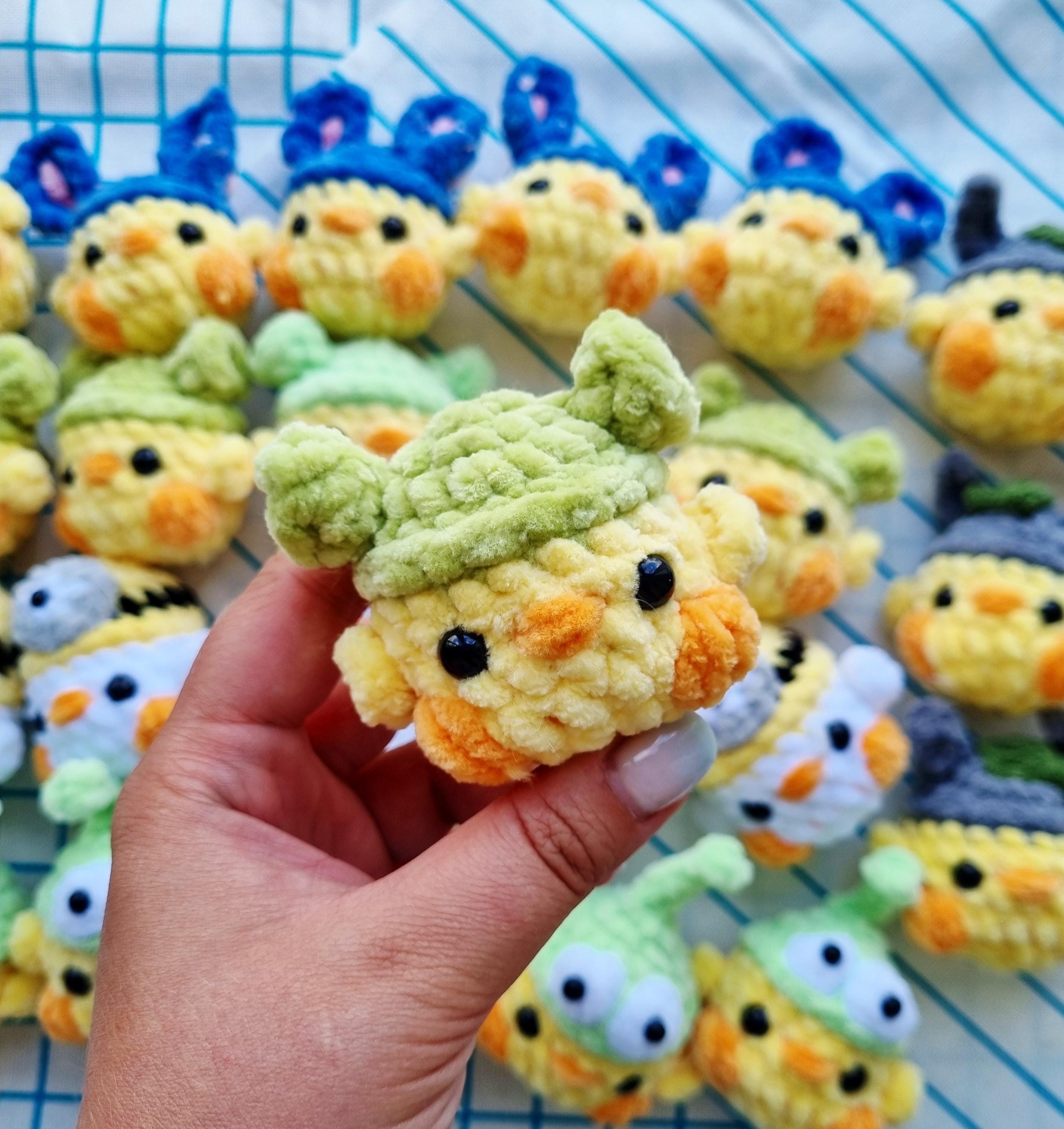 Crochet Duck Keychain Pattern: Amigurumi Ducks in Hats (PDF Pattern) - Etsy