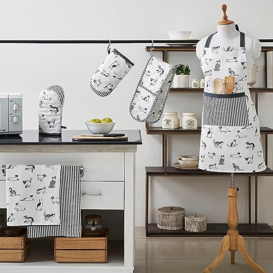 Penguin Home® Apron chef Quality Thokka Print plain Woven Contrast ...