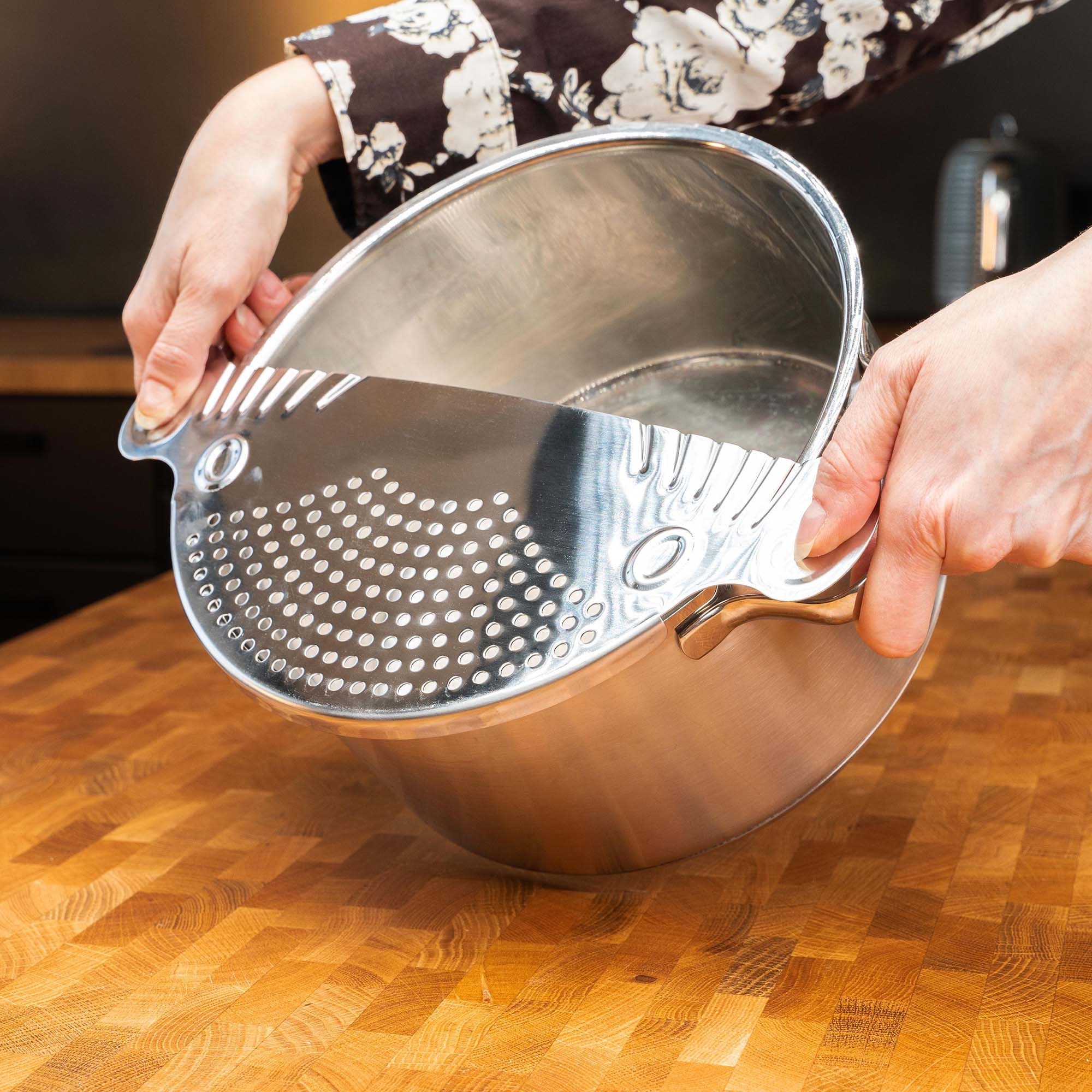 Pouring Aid Strainer Made of Stainless Steel for Pasta, Vegetables ...